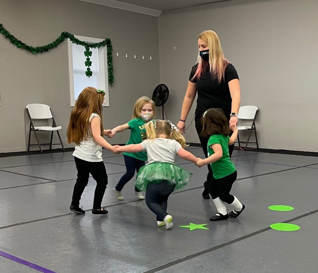 Preschool Irish Dance - Scoil Rince Branwen Irish Dance - Classes for ...